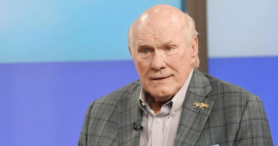 Terry Bradshaw will be 'carried out in hearse' as FOX NFL co-star makes ...