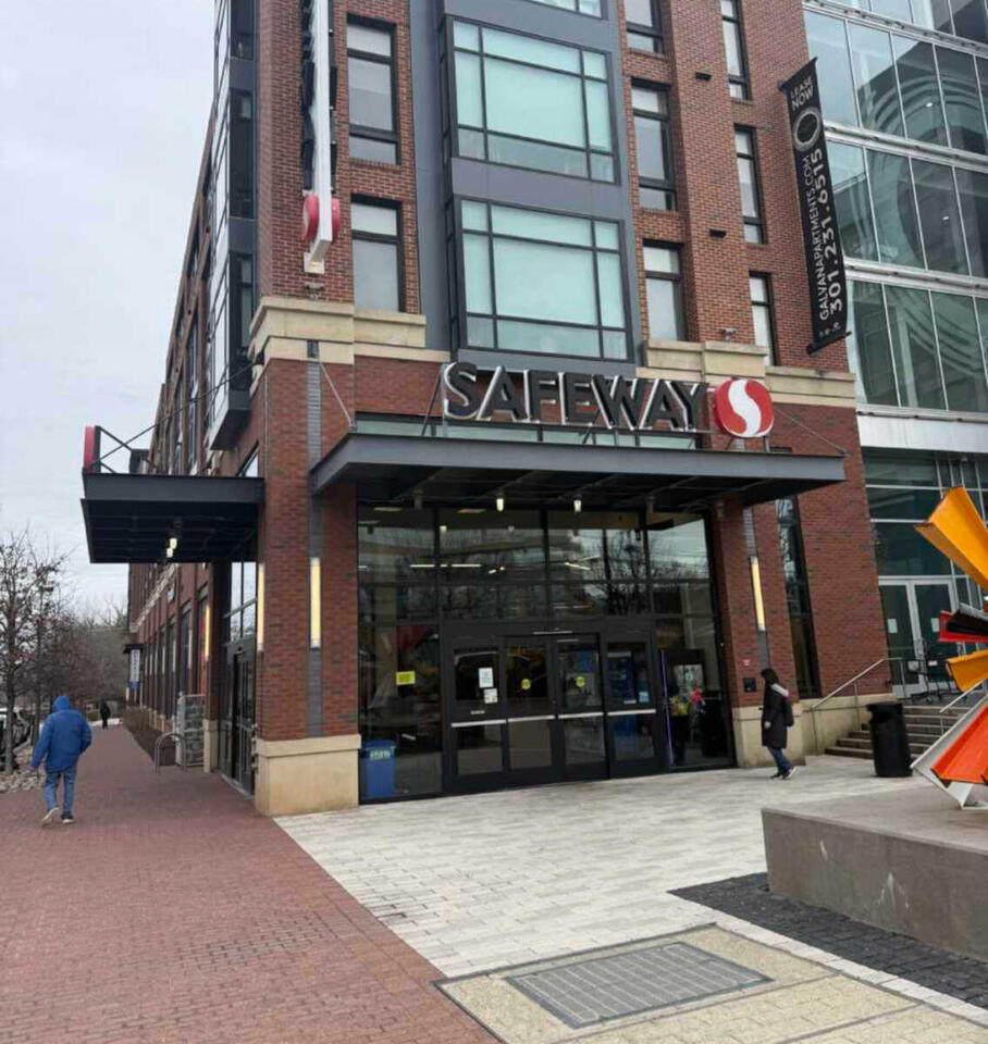Safeway Closes Permanently - NewsBreak