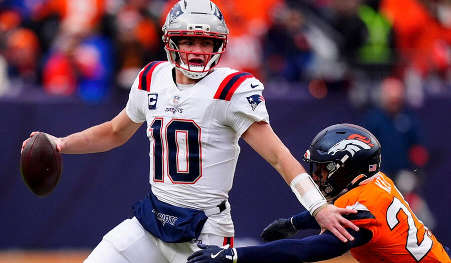 NFL Quarterbacks And The Salary Cap - NewsBreak