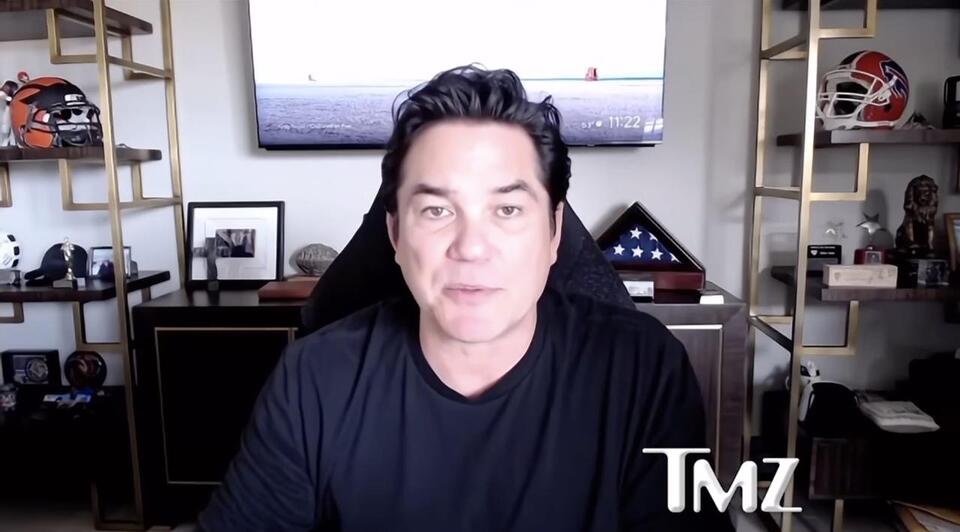 Superman Actor Dean Cain Jumps to Defense of Federal Agents After Alex ...