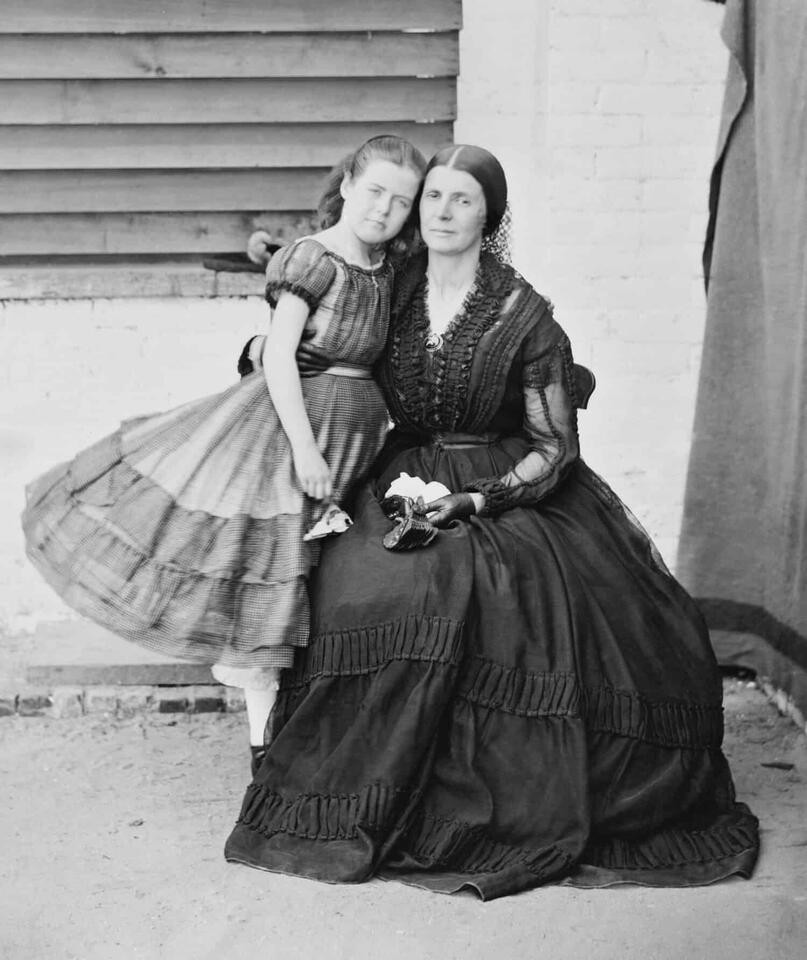 The Most Famous Female Spies in History - NewsBreak