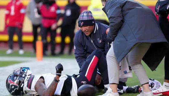 Texans WR Tank Dell Carted Off Field Following Severe Injury - NewsBreak