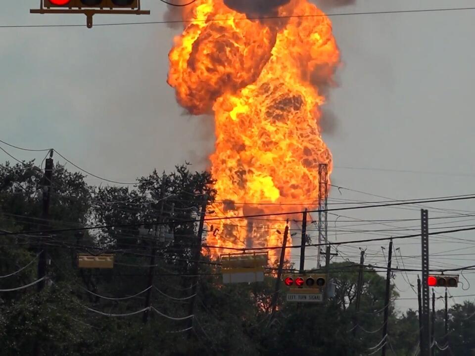 Pipeline explosion in Houston suburb triggers evacuations
