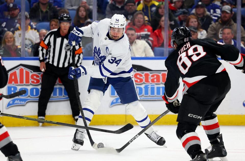Auston Matthews Weighs in on William Nylander Injury Scare as Maple ...
