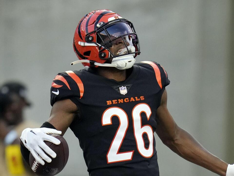 Sunday Chat with Toledo native, Cincinnati Bengals safety Tycen ...