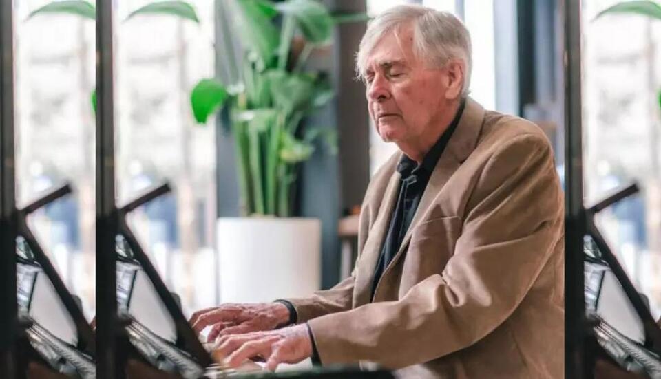 Popular South Jersey Piano Player Chris Sooy Passes Away - NewsBreak