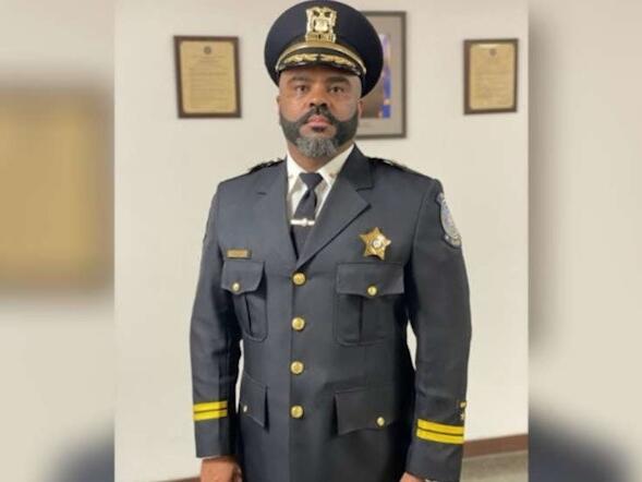 Former Robbins Police Chief Carl Scott Indicted on Battery and ...