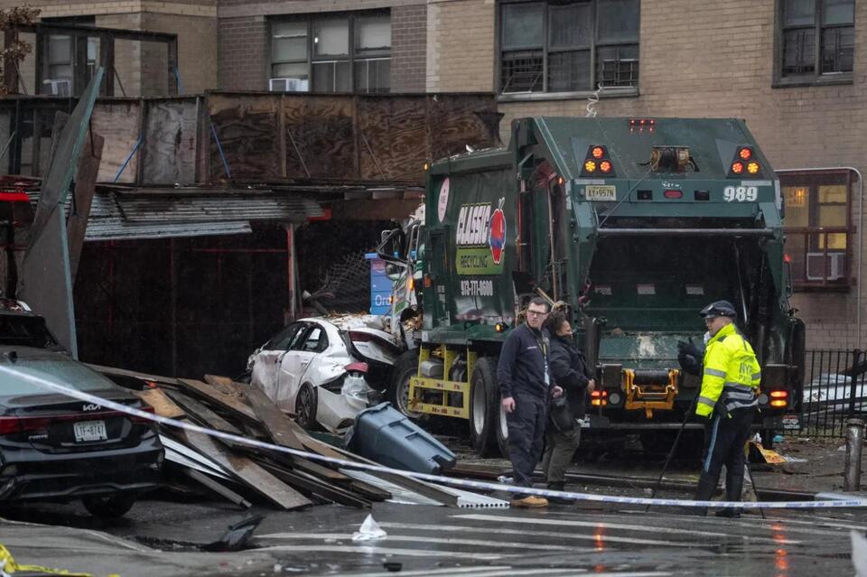 Woman Dies After Scaffolding Collapses in Chain-Reaction Crash ...
