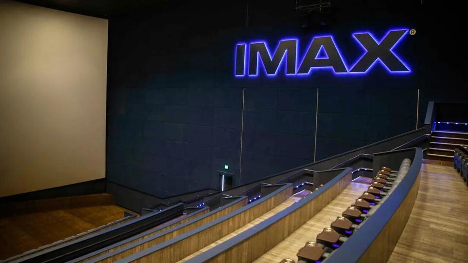 3 Cinemark movie theaters are getting 70mm film projectors. Why is the ...