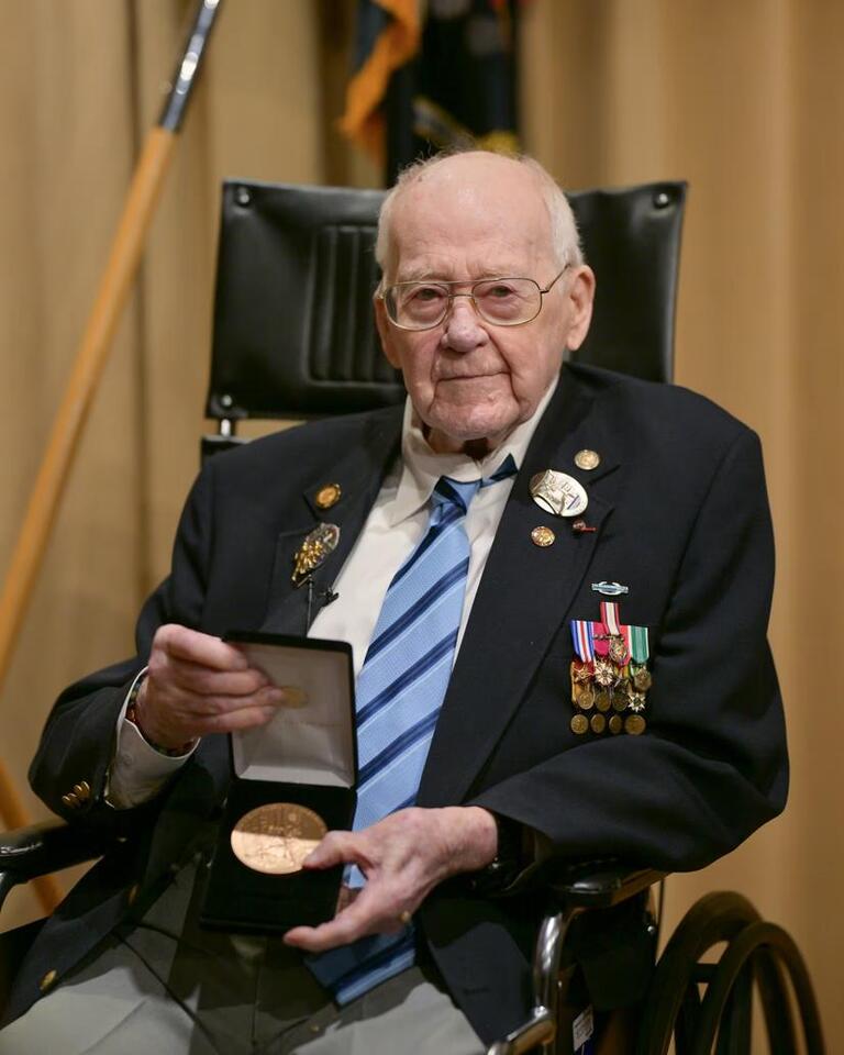 D-Day Ranger honored with Congressional Gold Medal - NewsBreak