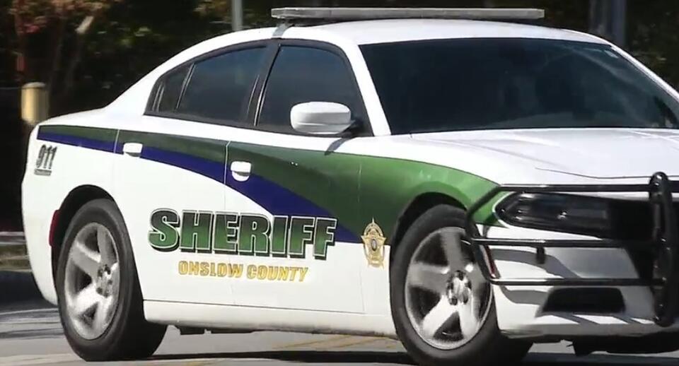 Jacksonville man dies after paraglider crash in Maple Hill - NewsBreak