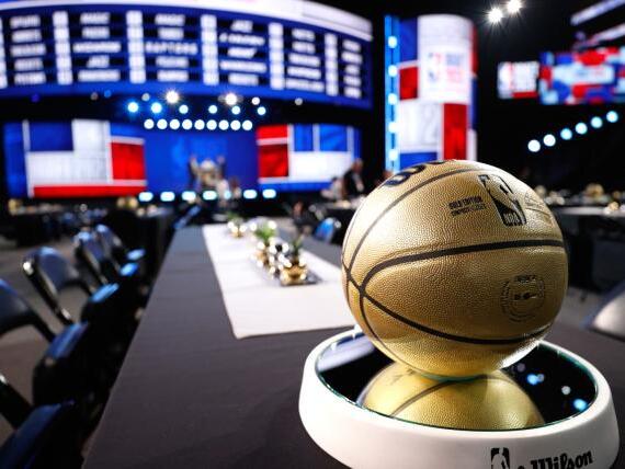 How long is each pick in the NBA Draft? Explaining time limits for ...
