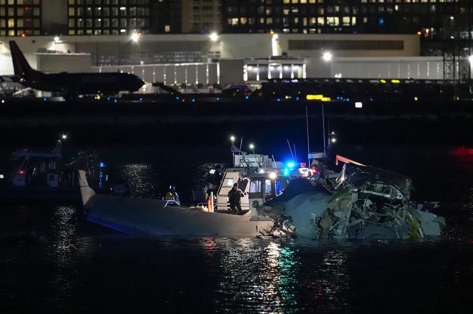 At least 18 dead as American Airlines plane plunges into river ...