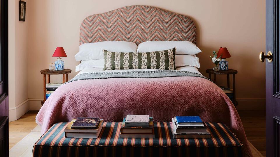 5 Bedding Trends Only Designers Are Using Right Now – And How to Shop ...