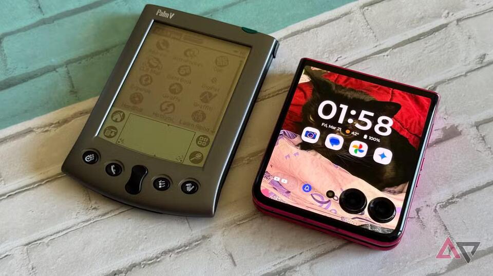 I still use a Palm Pilot in 2025, and you should, too - NewsBreak