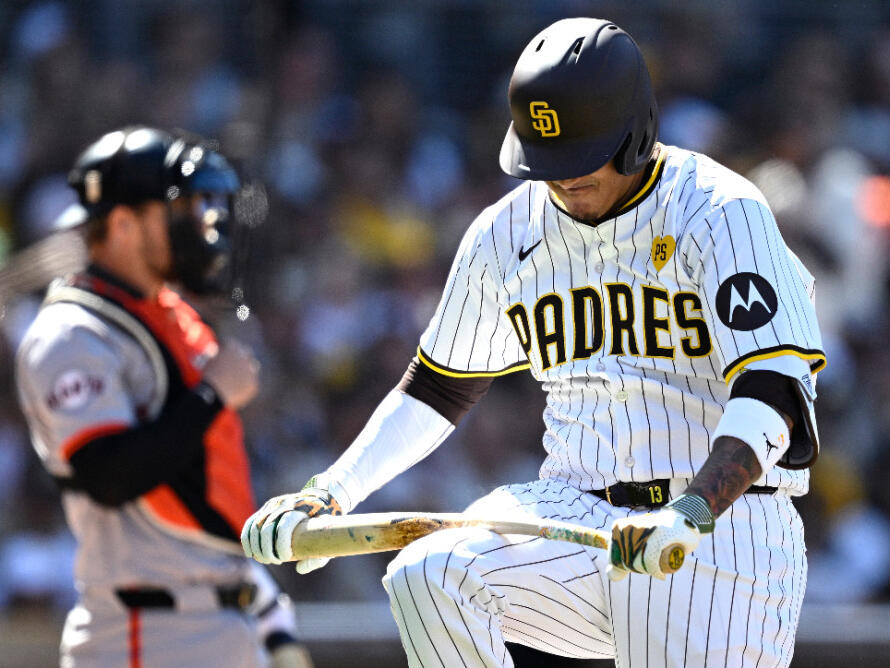 Manny Machado Gets Ruthlessly Mocked After Suffering Troubling Injury