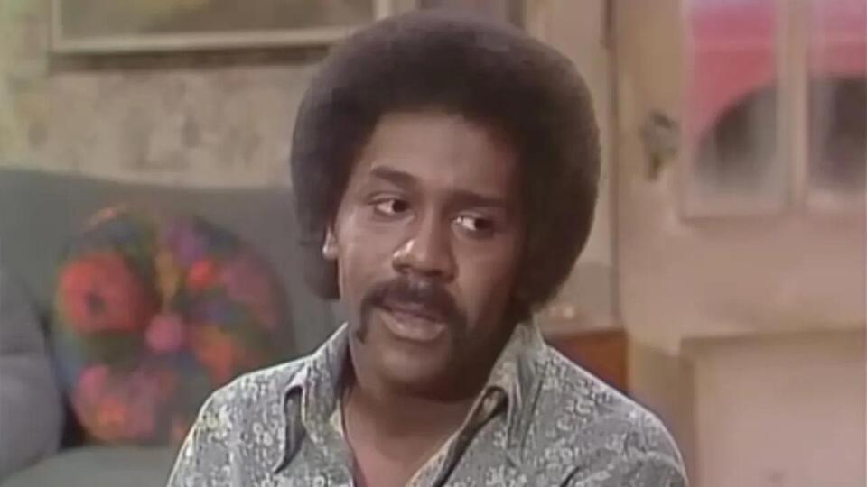 Demond Wilson, Lamont in Sanford and Son, Dead at 79 - NewsBreak