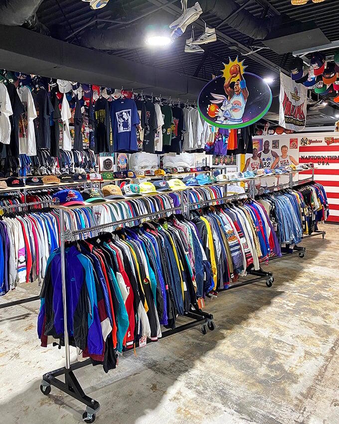 7 Enormous Thrift Stores In Indiana Where You Can Shop All Day For ...