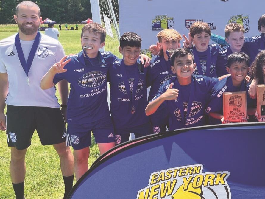 THE BATTLE OF GOTTSCHEE: Blue team defeats White counterparts to win ...