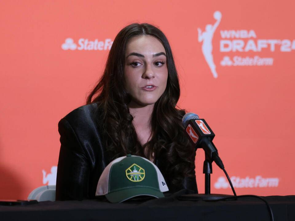 Fans Are In Agreement About The Seattle Storm's Roster Decision On Nika ...
