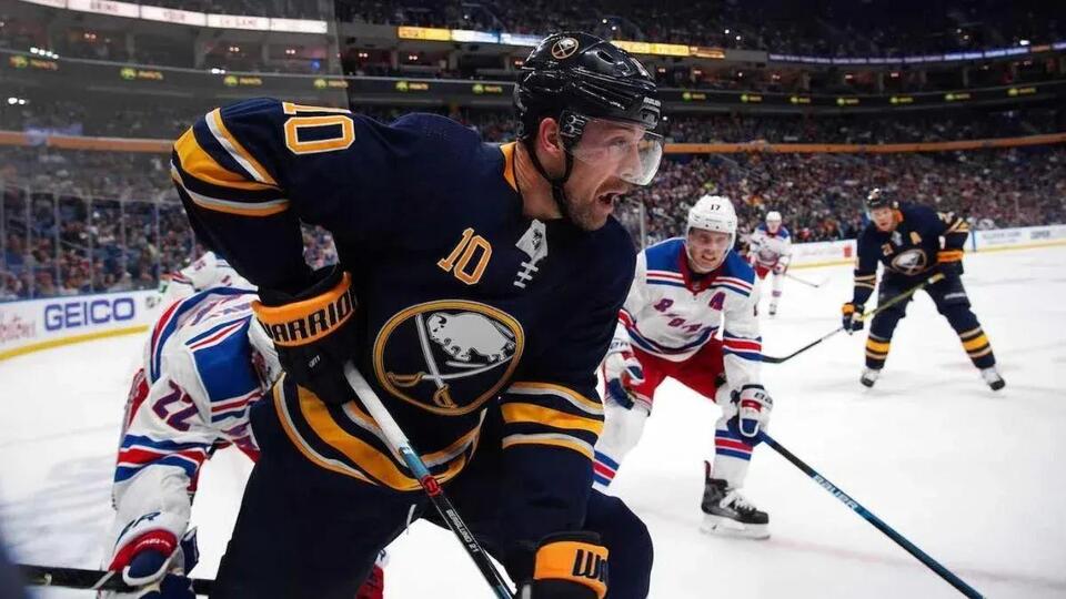 Patrik Berglund Reveals the Shocking Reason He Retired From the NHL ...