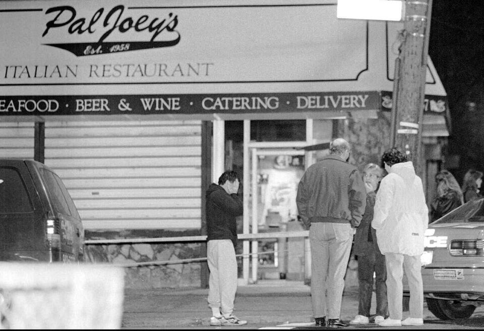 Murder at beloved pizzeria on Staten Island resurfaces 30 years later ...