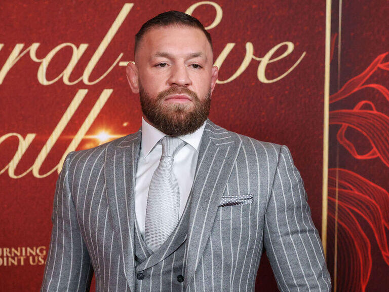 McGregor accepts UFC anti-doping sanction that ends March 2026 - NewsBreak