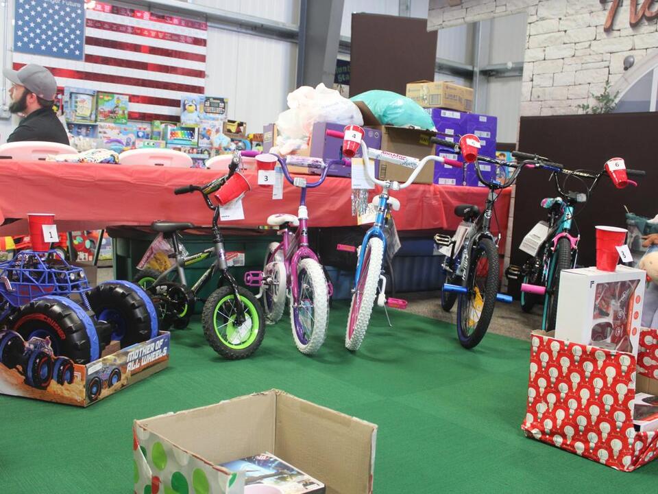 PHOTOS: Santa’s Elves Busy at Work Preparing Christmas Joy in Casper