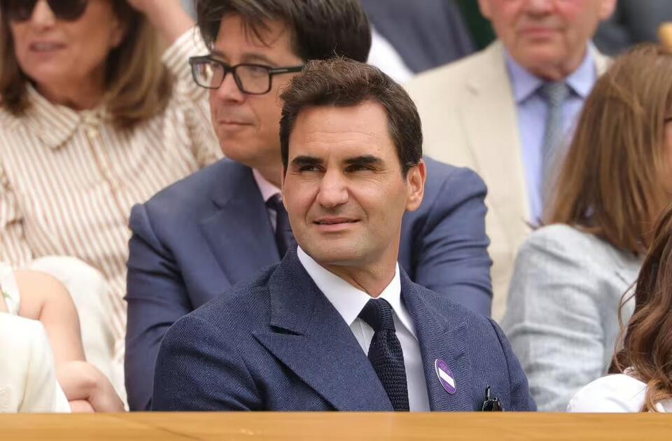 Roger Federer joins Michael Jordan and Tiger Woods in exclusive billion ...
