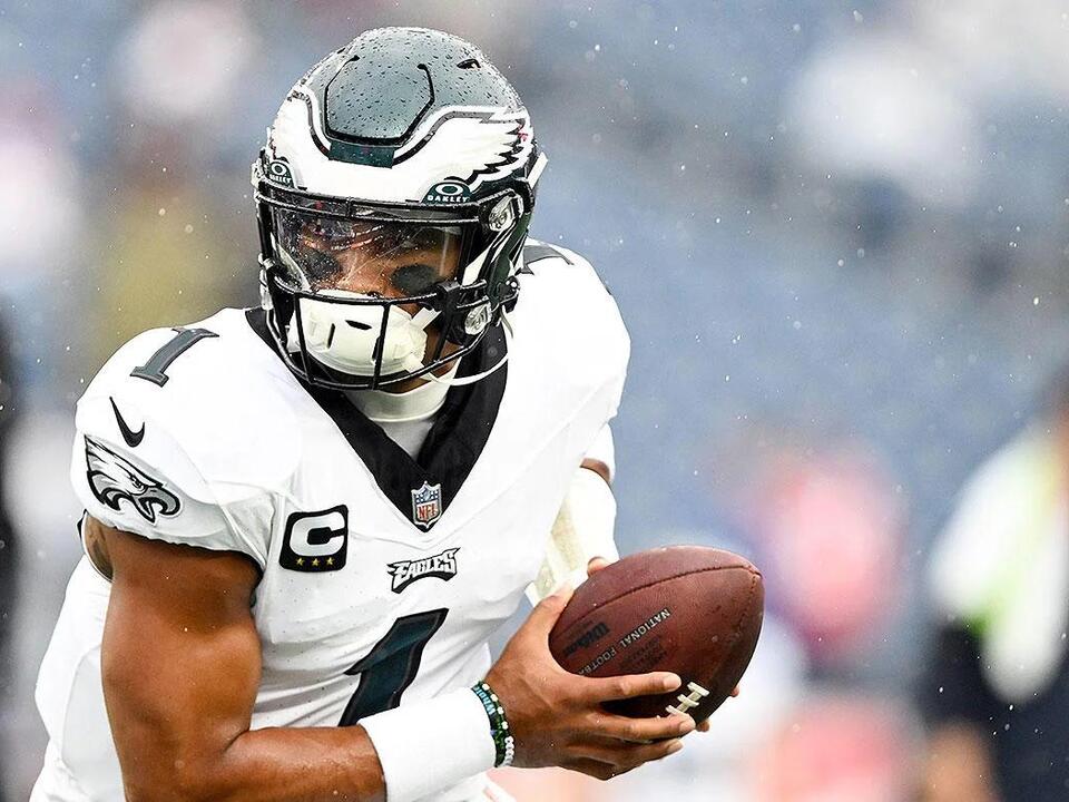 NFL DFS: Optimizer makes Week 6, 2024 daily fantasy football lineup picks, projections for ...