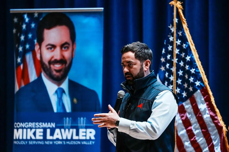 LGBTQ voters hope to knock out vulnerable Republicans and boost ...