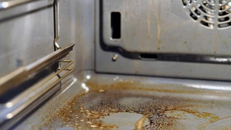 14 Common Kitchen Habits That Are Ruining Your Appliances and How to ...