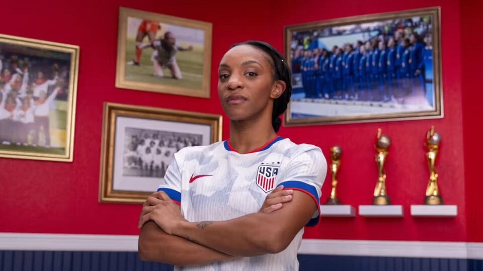 Legendary USWNT player Crystal Dunn retires from professional soccer ...