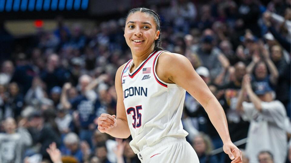 In her Storrs finale, Azzi Fudd hits 'flow state' for career-high 34 ...