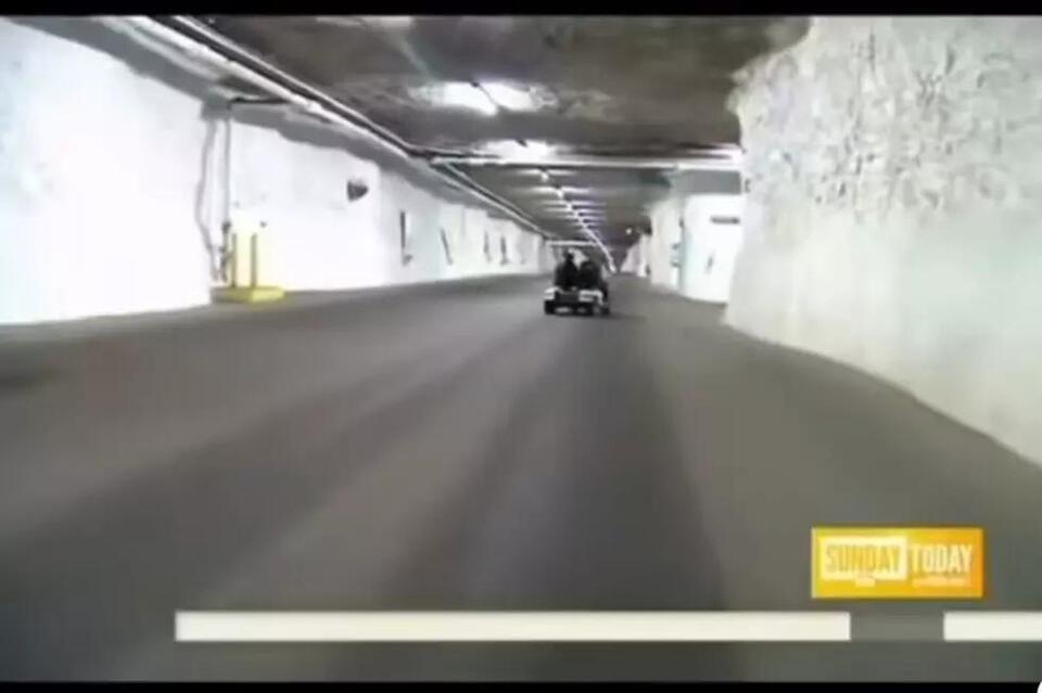 See Subtropolis A City Beneath the Surface: Differs Greatly from ...