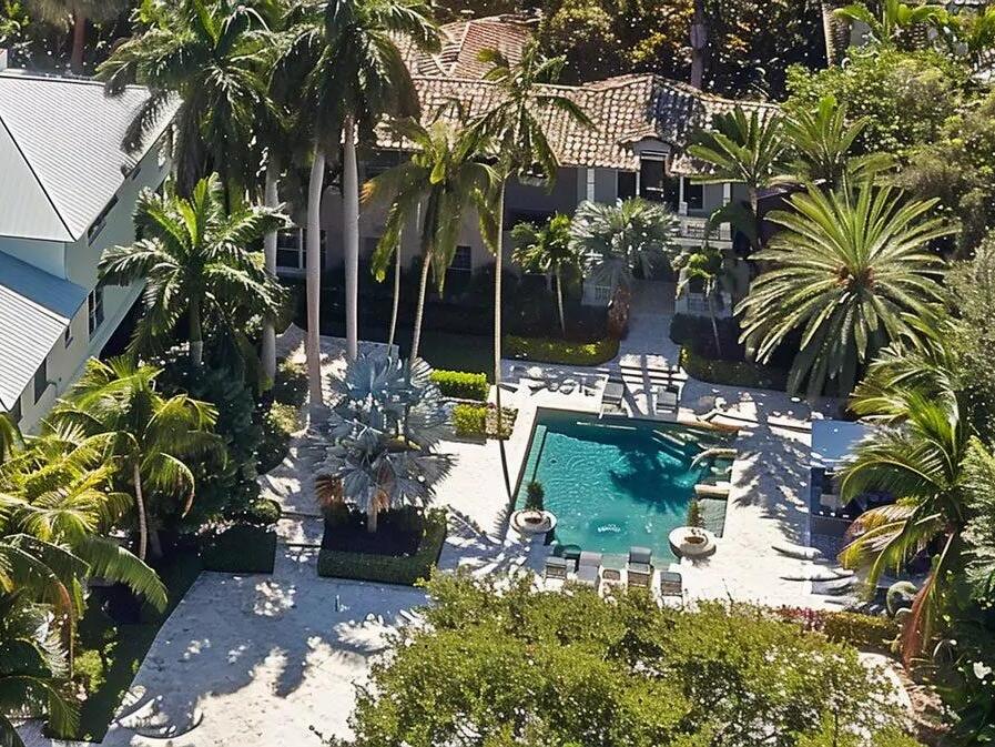 Tucker Carlson’s $5.5 Million Boca Grande Home Tucker Carlson’s $5.5 Million Boca Grande Home