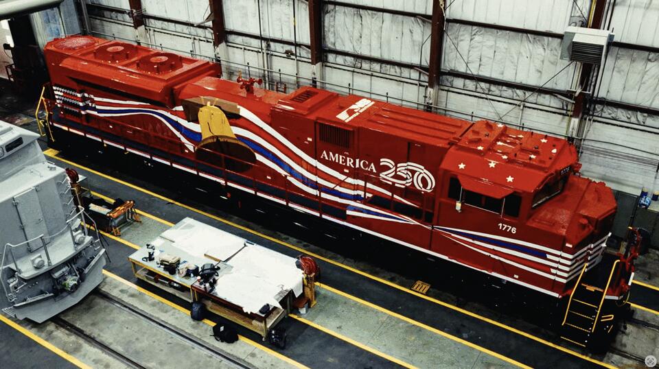 News video: Norfolk Southern rolls out No. 1776 America 250 locomotive ...