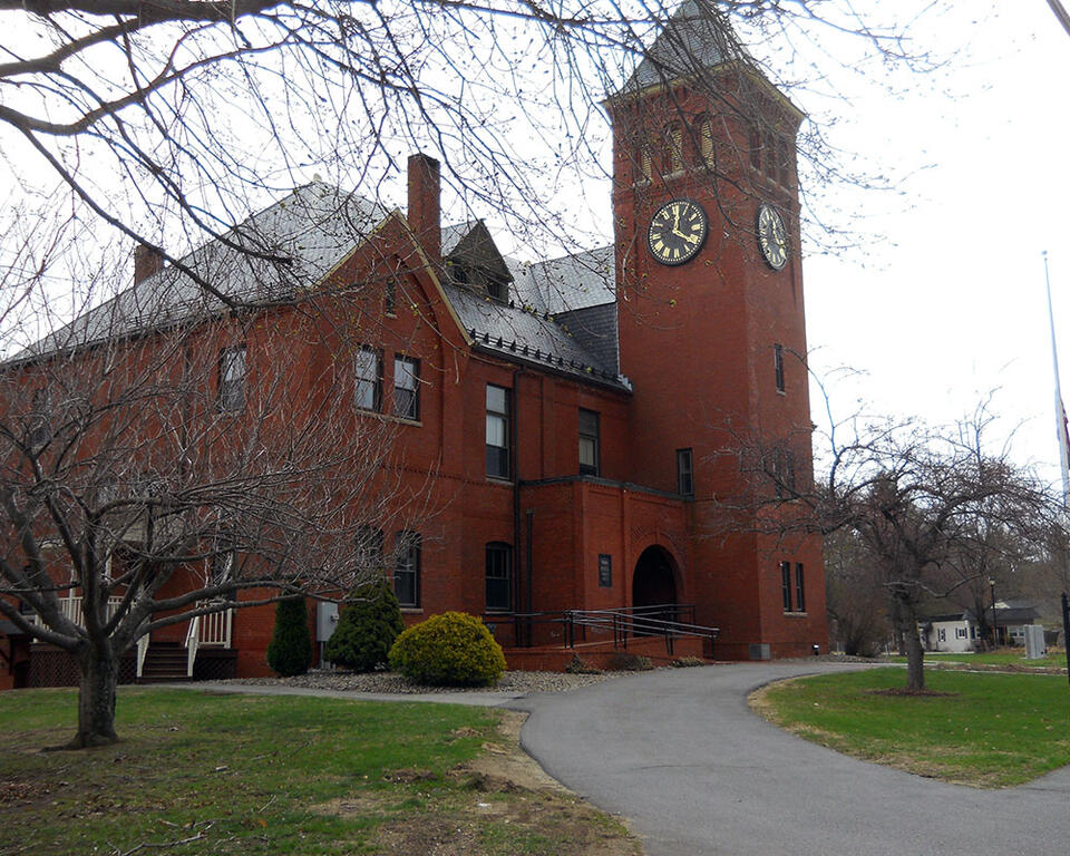 Plaistow, N.H., Residents May Meet New Police Chief John Santoro Tonight at Reception - NewsBreak