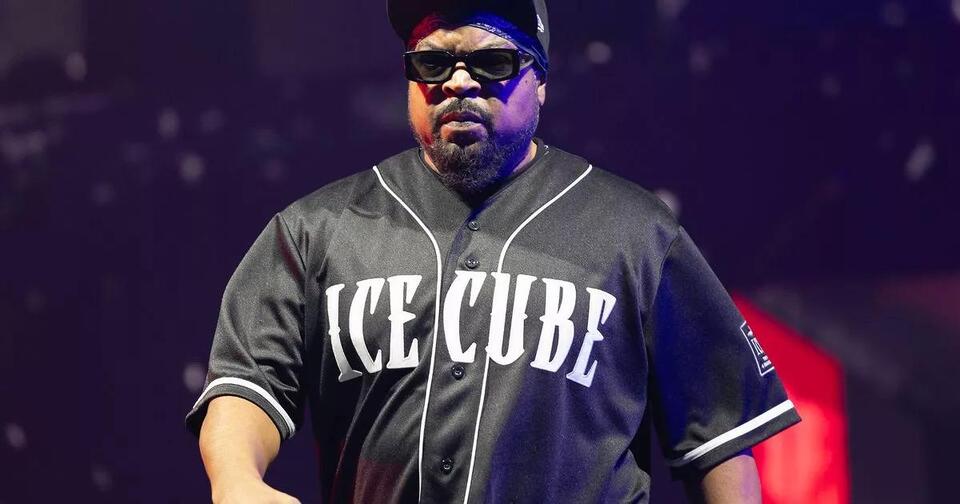 Ice Cube fans speculate tour bus was 'firebombed' after becoming ...