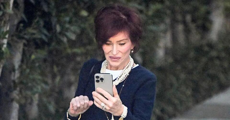 EXCLUSIVE: 'Walking Skeleton' Sharon Osbourne 'Close to Death' After ...