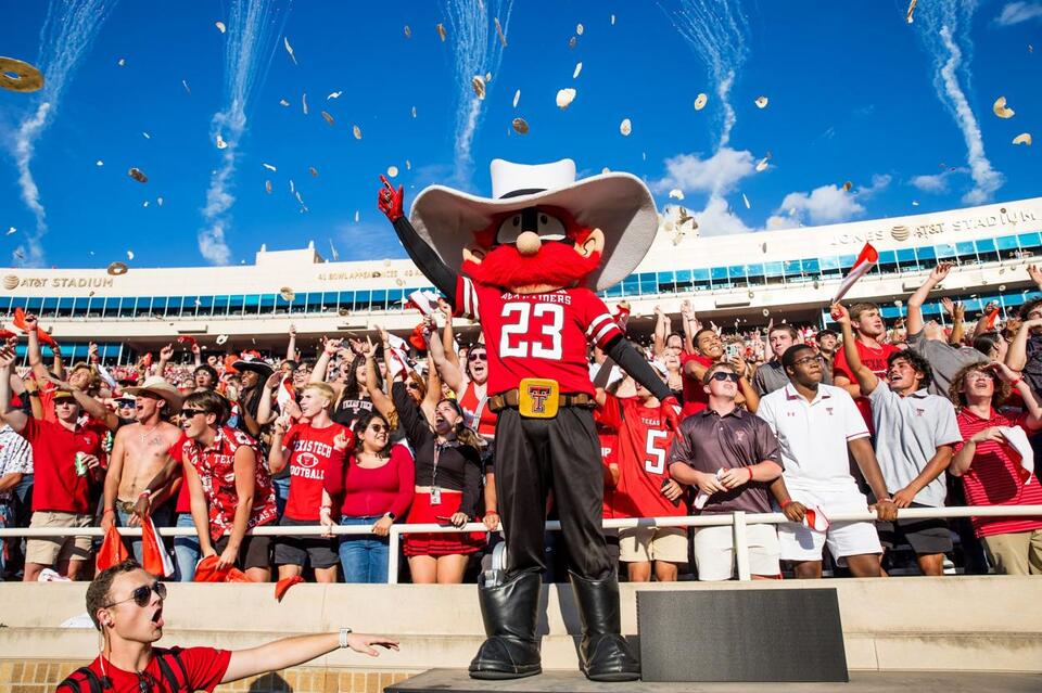 Your Guide For “Stripe the Stadium” this Saturday in Lubbock - NewsBreak