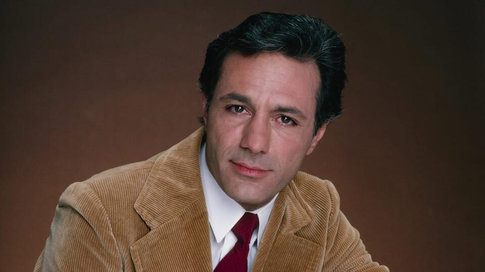 ‘Godfather Part II’ and ‘Full House’ Star John Aprea Dies at 83 - NewsBreak