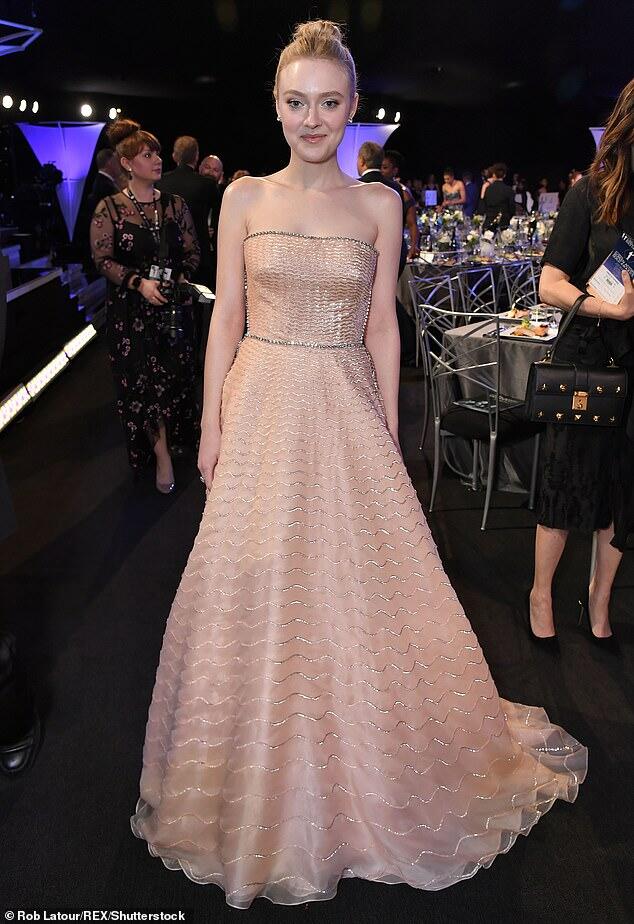 Dakota Fanning is set to portray Gerald Ford's daughter Susan in the ...