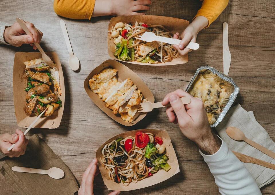 Is takeout dying? The middle ground between the cost of eating out ...