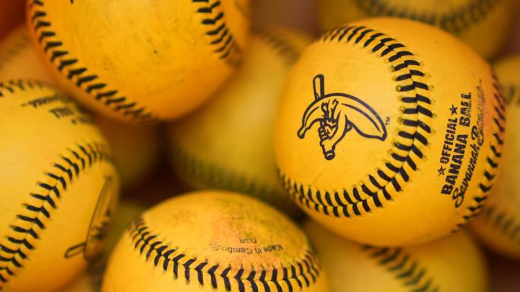 Indianapolis Clowns take over Victory Field as 'Banana Ball' returns ...