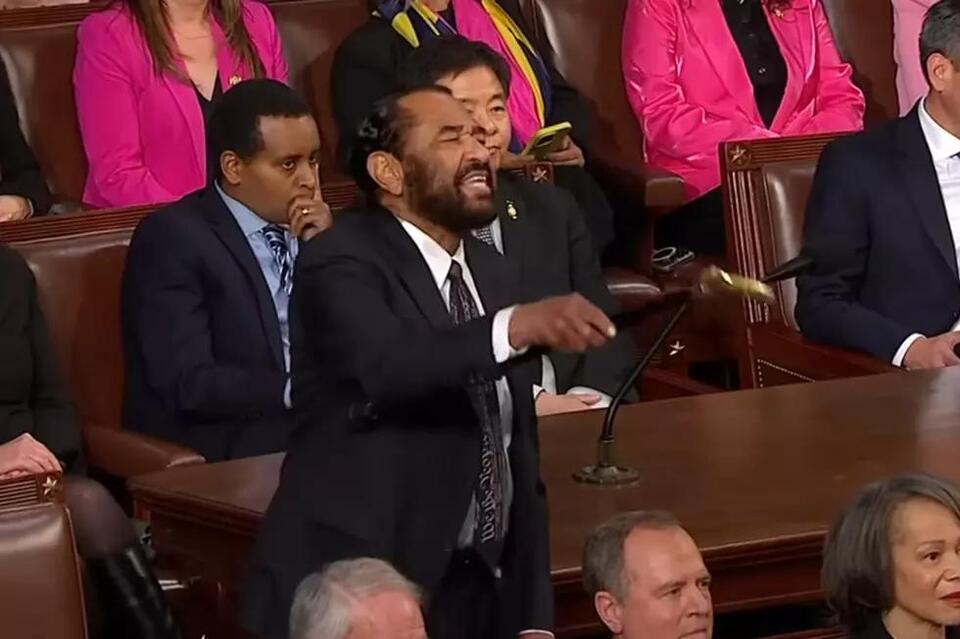 Texas Congressman Al Green Escorted Out of Trump’s Congressional ...