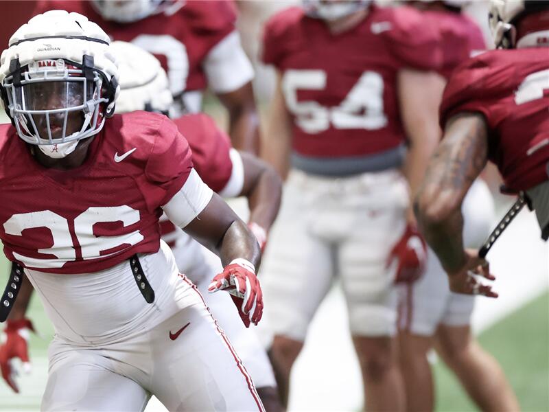 Third-year Alabama linebacker enters transfer portal