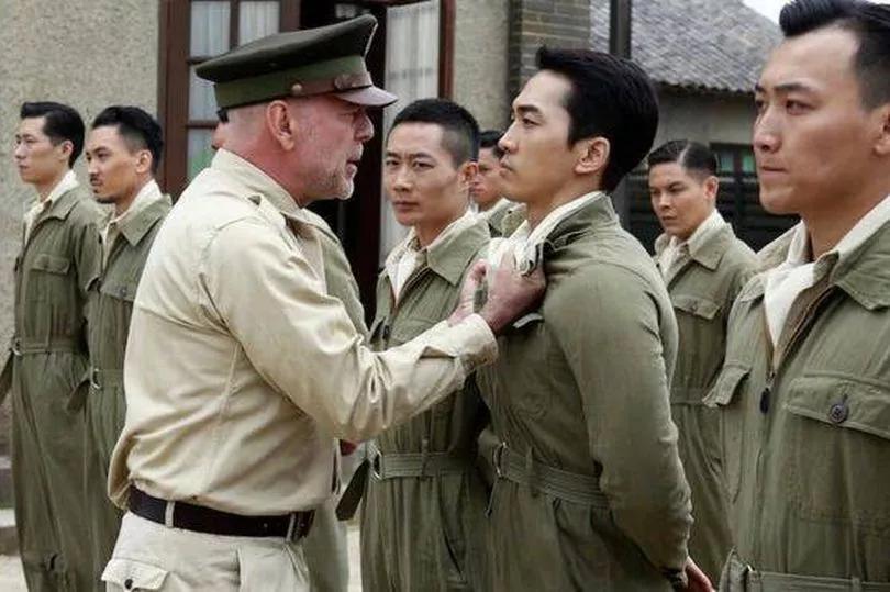 Bruce Willis sci-fi movie comes to Prime - but fans are all saying the ...