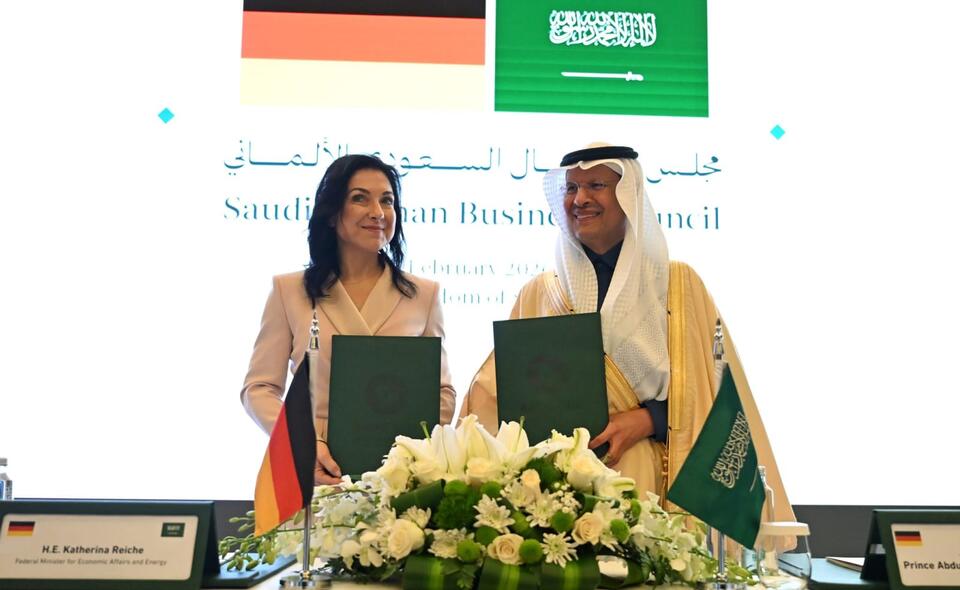 Germany, Saudi Arabia seek to boost cooperation on energy - NewsBreak