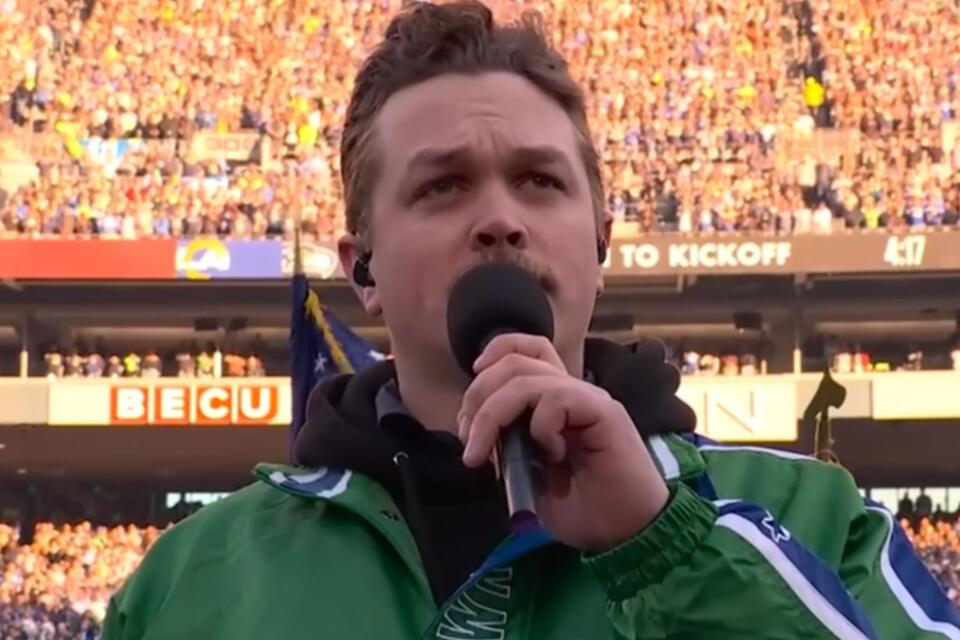 Zach Top Nails National Anthem Before NFL Game - NewsBreak